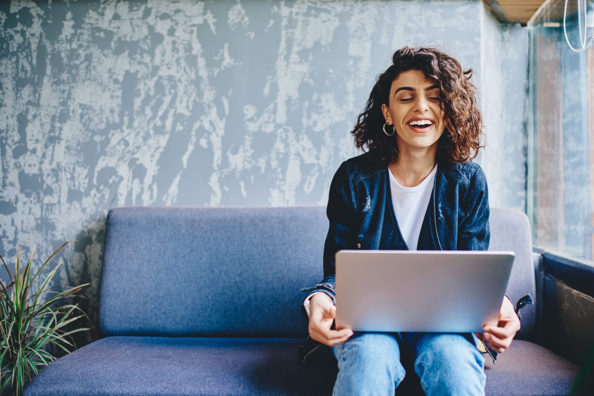 Differences in Associates and Bachelor's Social Worker Degree Programs