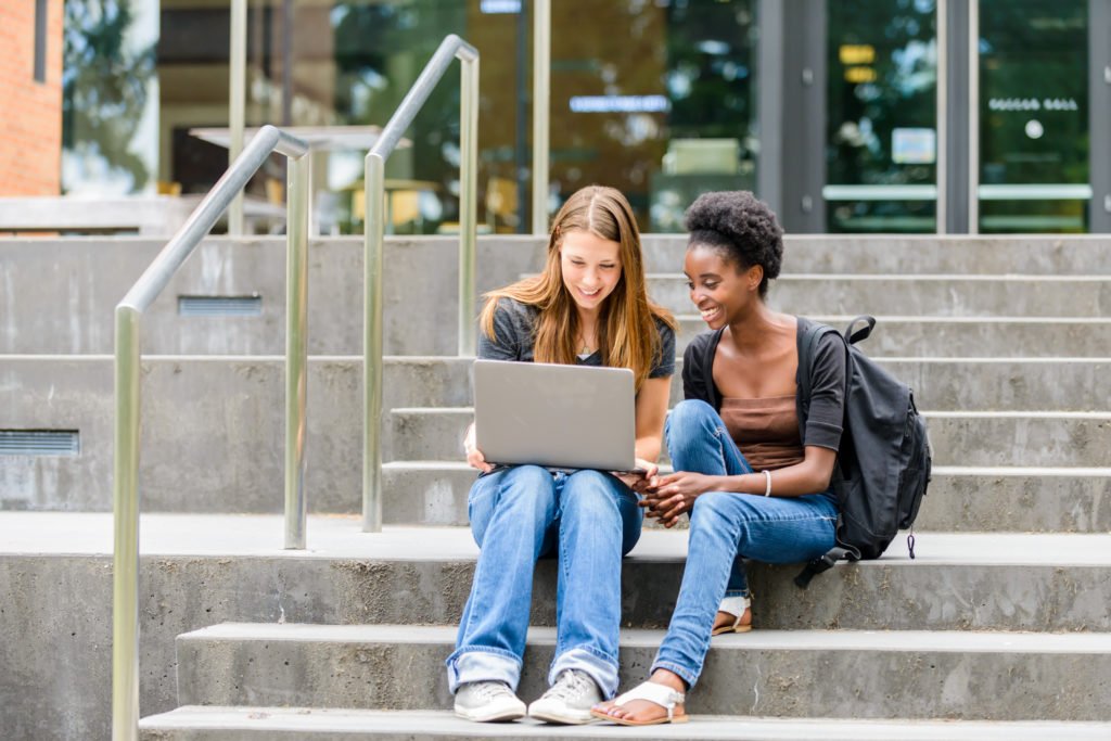 College Prep Checklist for High Schoolers