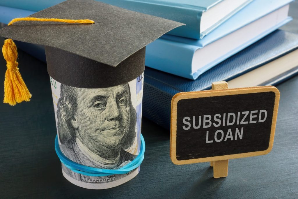 What Is a Direct Subsidized Loan? How It Works, Who Qualifies & What It ...